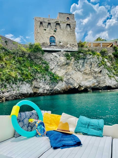 Boat rental without license Amalfi Coast - Overview and What to Expect