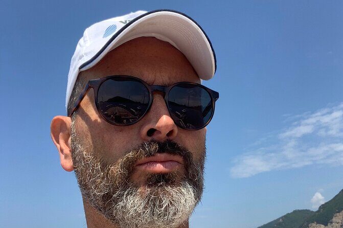 Boat tour 5 terre & Portovenere Food - drink - music - swim - Key Points