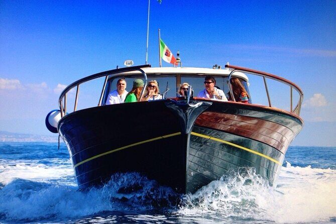 Boat tour Cinque Terre and Gulf of Poets from La Spezia - The Pros and Cons