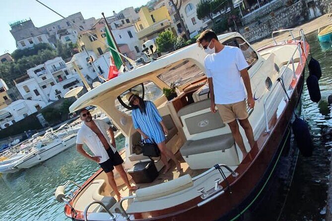 Boat tour in Capri - Who Will Love This Tour?
