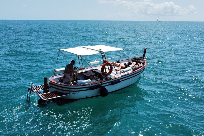 Boat Tour La Spezia - Portovenere - Lerici - Tellaro - Islands - The Experience of the Guide and Onboard Service