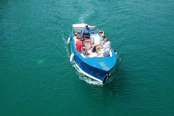 Boat tour Pillirina, sea caves Syracuse and Ortigia - Exploring the Syracuse Sea Caves and Ortigia by Boat