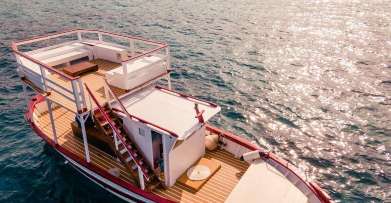 Boat tour with typical lunch in Siracusa - Key Points