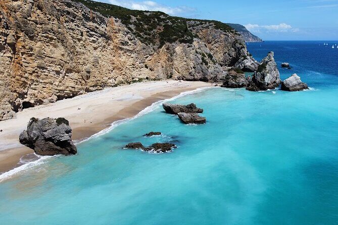 Boat Transfer to Ribeiro do Cavalo Beach with Return - Key Points