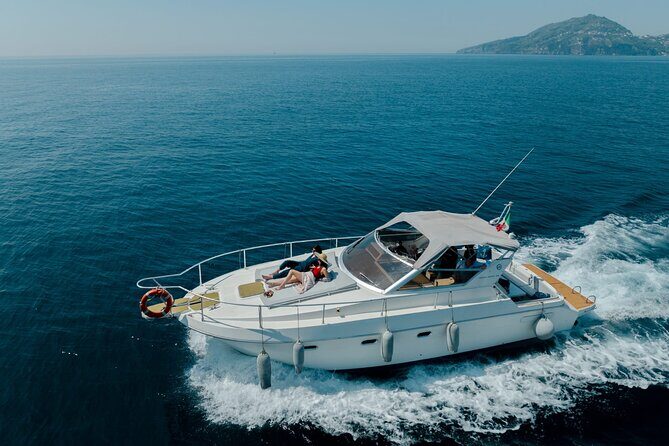 Boat trip with lunch or aperitif in Procida with Eraora Boat - What to Expect During the Itinerary
