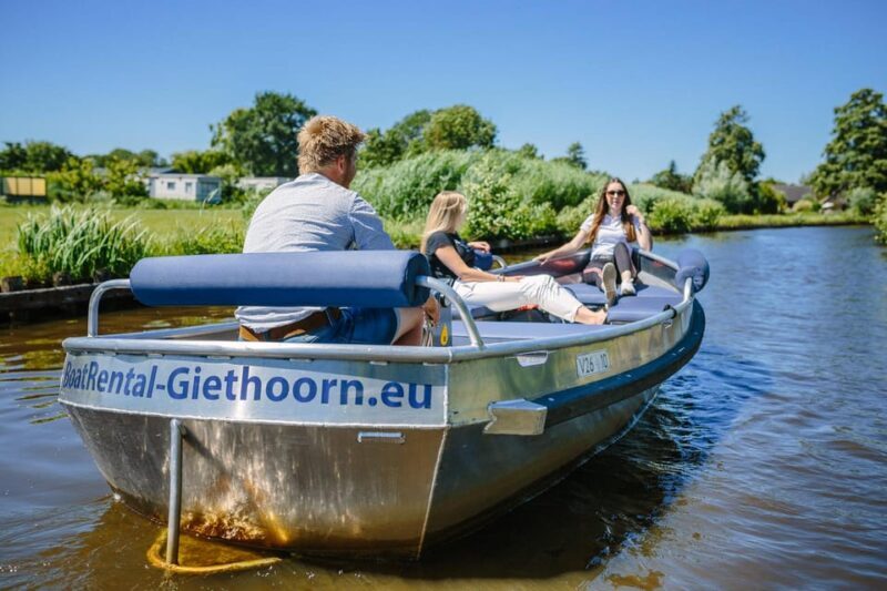 Boatrental 2 Hours 8 Person with Steeringwheel and cushions - First Impressions and Whats Included