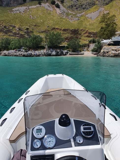 Boats and speed boats rental - Half Day (9:00-13:30) - Practical Tips for Your Trip