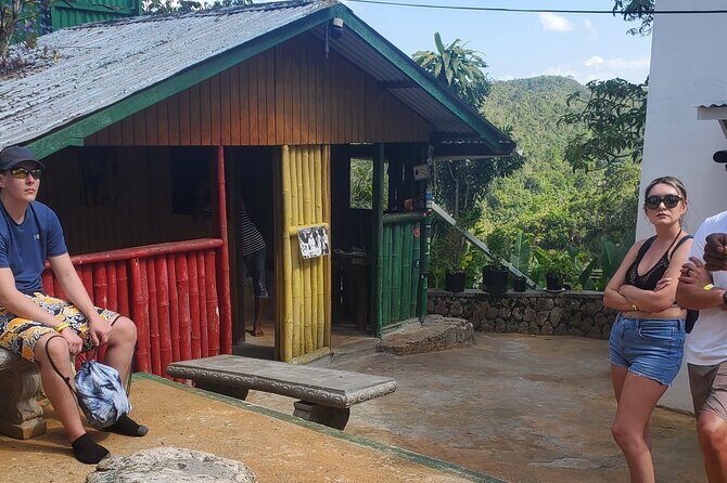 Bob Marley Nine Mile Home Private Tour from Montego Bay - FAQ
