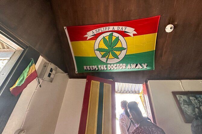 Bob Marley Nine Mile Sightseeing Tour from Ocho Rios - Who Will Love This Tour