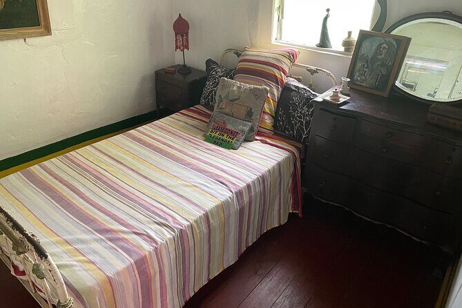 Bob Marley's Nine Mile Mausoleum Tour (Complimentary Rum Punch) - Potential Drawbacks and Considerations