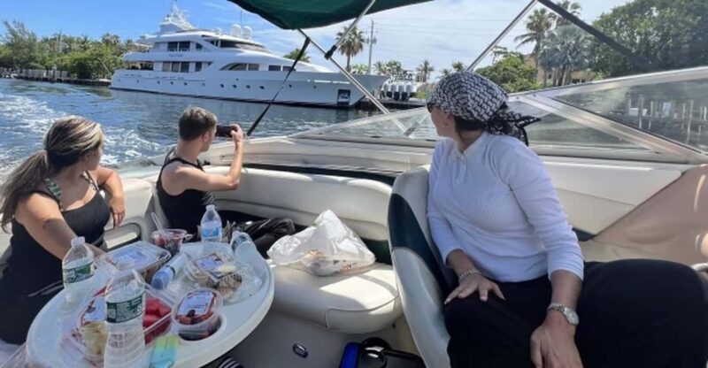 Boca Raton: 23ft Boat Tour with Snorkeling/Tubing/Island - The Experience in Detail: What to Expect on the Boca Raton Boat Tour