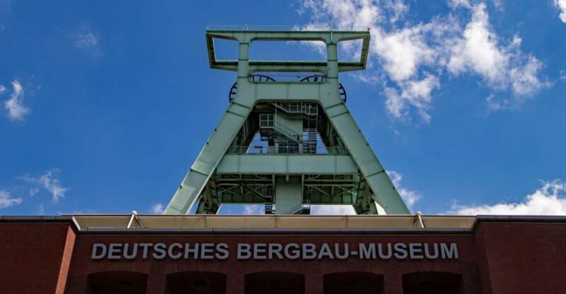 Bochum: Guided Walking Tour With A Professional Guide - Key Points