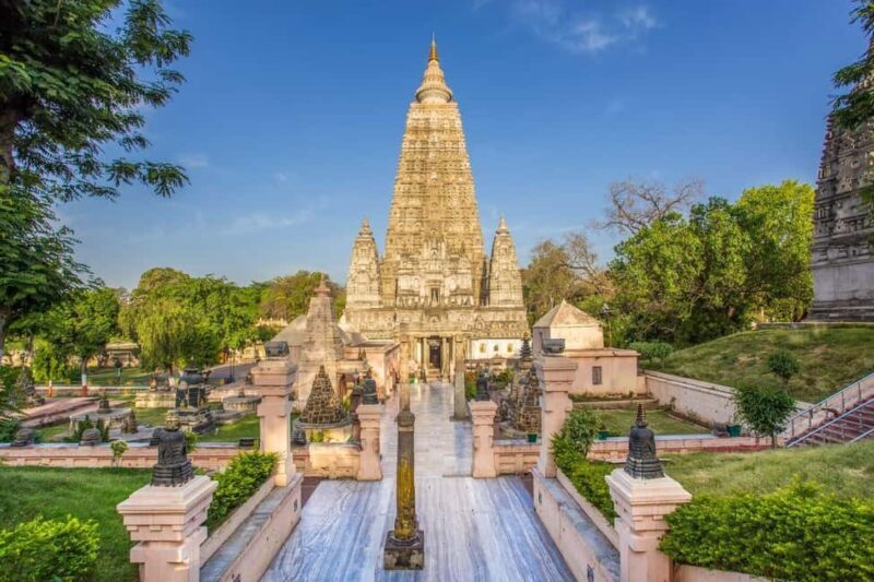 Bodhgaya: Buddhist Pilgrimage Temple & Monastery Day Tour - Key Points