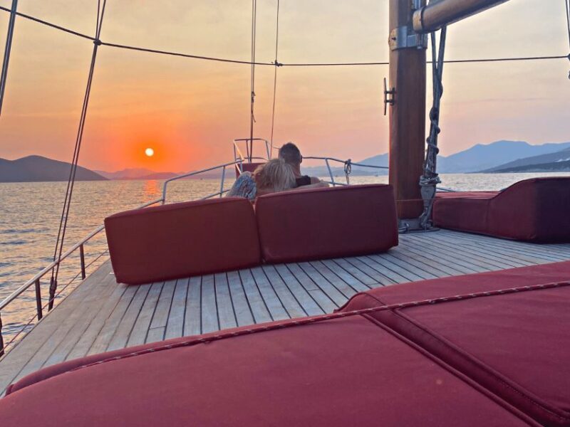 Bodrum: Bodrum Private Sunset Boat Tour - An In-Depth Look at the Bodrum Sunset Boat Tour