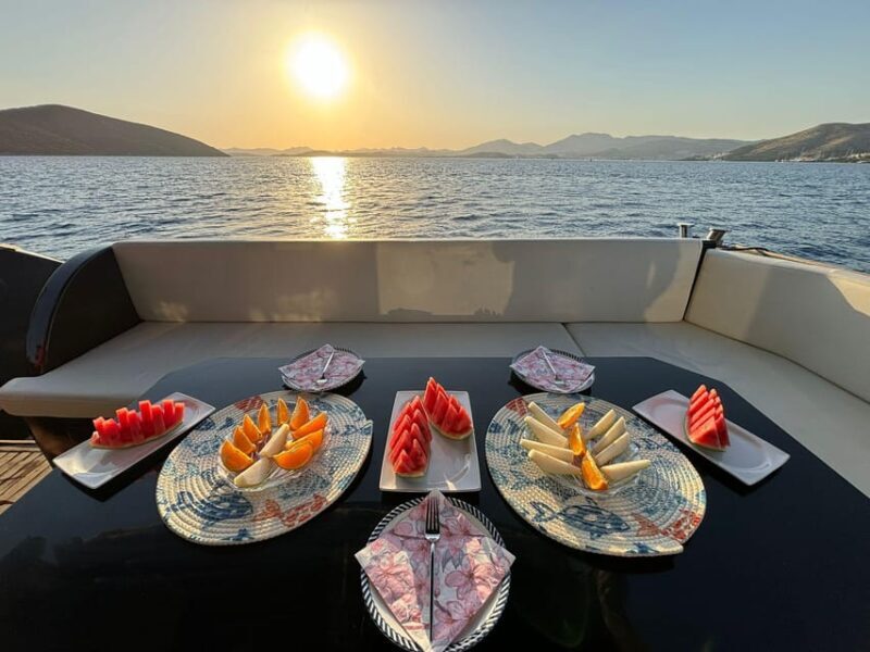 Bodrum: Bodrum Sunset Tour with Jet Black Yacht - FAQ
