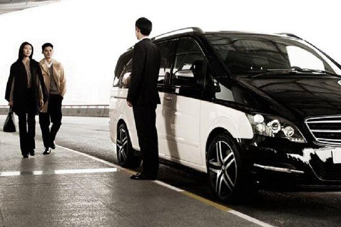 Bodrum City Center Hotels to Bodrum Airport BJV Transfers - The Experience and Atmosphere