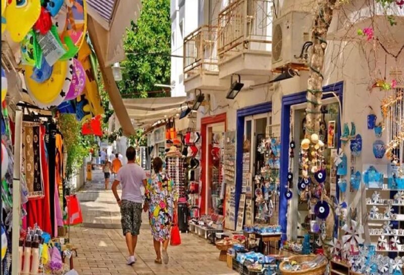 Bodrum City Tour : Lunch Guide Entry fees included - What the Reviews Say