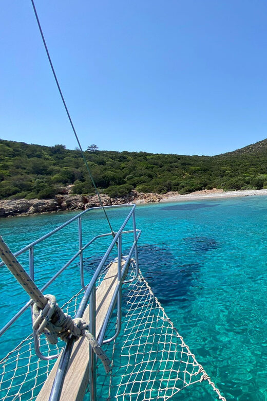Bodrum: Peninsula Private Boat Tour with Lunch - The Experience in Detail