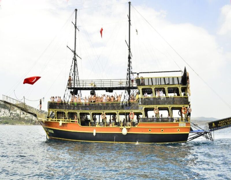 Bodrum: Pirate Boat Trip with BBQ Lunch and Optional Pickup - An Entertaining Approach to the Aegean Coast