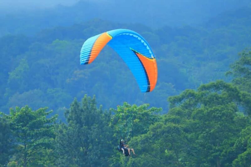 Bogor/West Java: Paragliding With Pilot - Exploring Bogors Sky-High Adventure: Paragliding With a Pilot