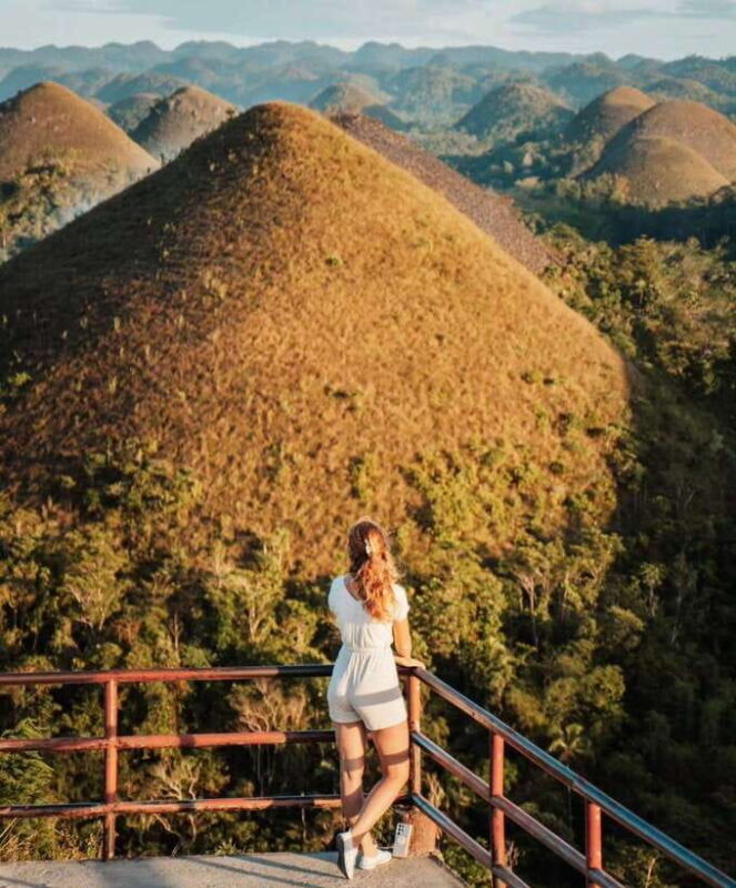 Bohol: Budget Chocolate Hills & Tarsiers -Backpacker Special - Who Should Consider This Tour?