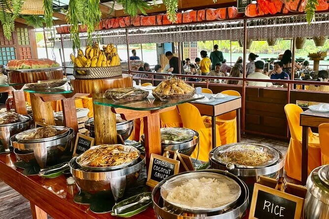 Bohol Whaleshark Watching with Loboc River Lunch - In-Depth: What Makes This Tour Stand Out