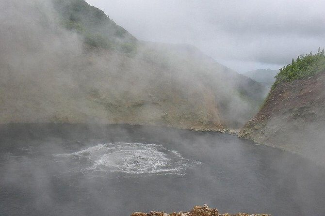 Boiling Lake Challenge - Exploring the Boiling Lake Challenge: A Trek for the Brave and Curious