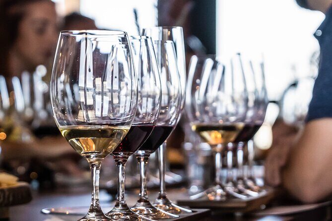 Boise River Wine Walk: Sip and Stroll Through Urban Wineries - Authenticity and the Value of Small-Group Tours