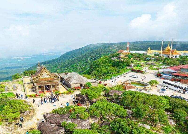 Bokor National Park DayTrip from Phnom Penh with Tour Guide - Lunch and Rest in Kampot Province