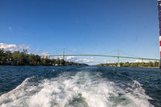 Boldt Castle and 2 Nation Tour - Who Should Consider This Tour?