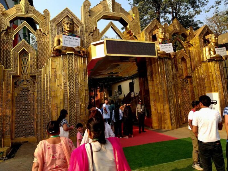 Bollywood Filmcity tour with Dance show. - FAQs