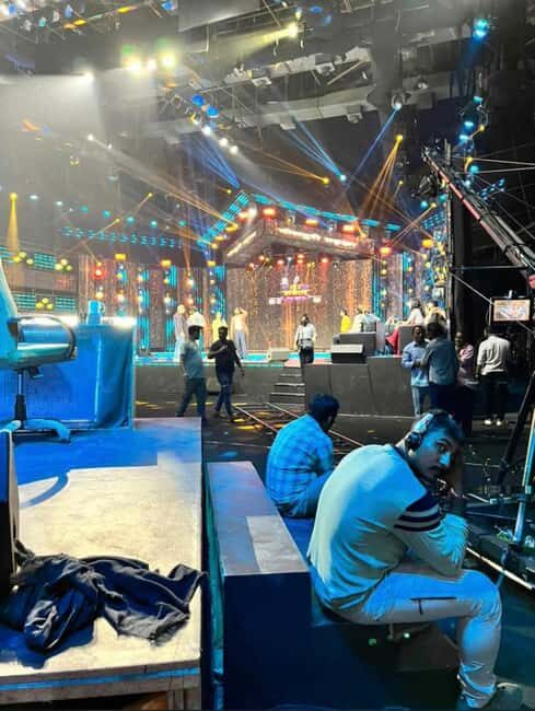 Bollywood Insider Tour with Dance - Key Points