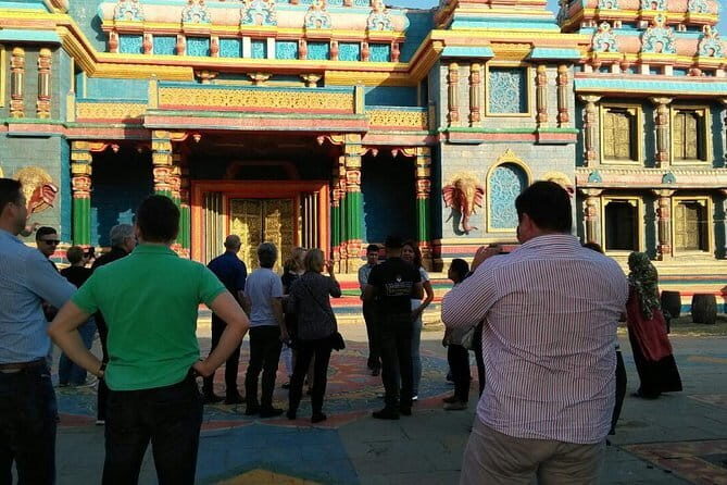Bollywood Studio Tour including visit to a live shooting set in Mumbai - Key Points