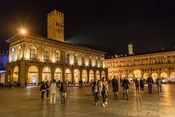 Bologna Airport Transfers : Bologna City to Bologna Airport BLQ in Luxury Van - Pricing and Value Analysis
