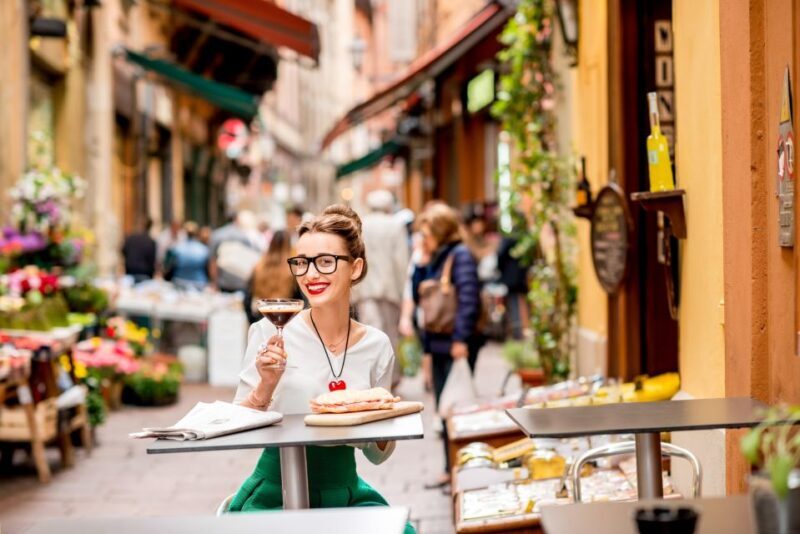 Bologna: Audio-Guided Archiginnasio Visit with Food Tasting - A Detailed Look at the Experience