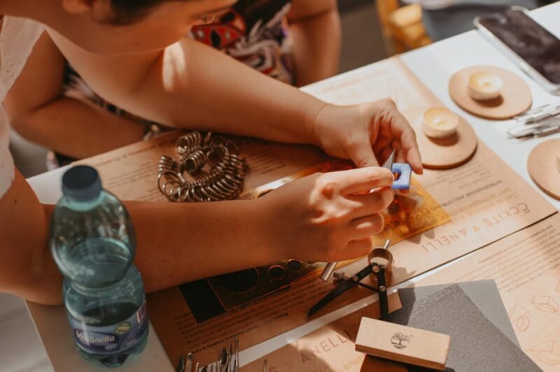 BOLOGNA BRUNCH & JEWELRY: Model your own ring in wax! - Practical Details and Booking Considerations