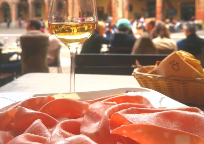 Bologna: City Center Guided Wine Walking Tour - Authenticity & Genuine Local Flavour