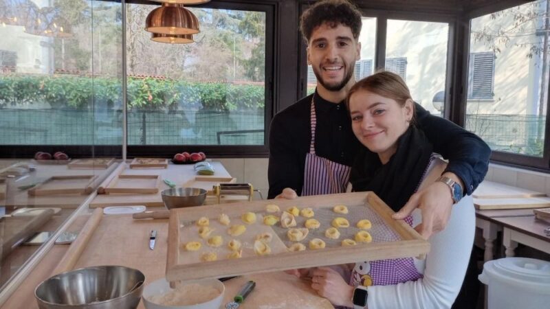 Bologna: Class dedicated to the pasta and tiramisu making - Key Points