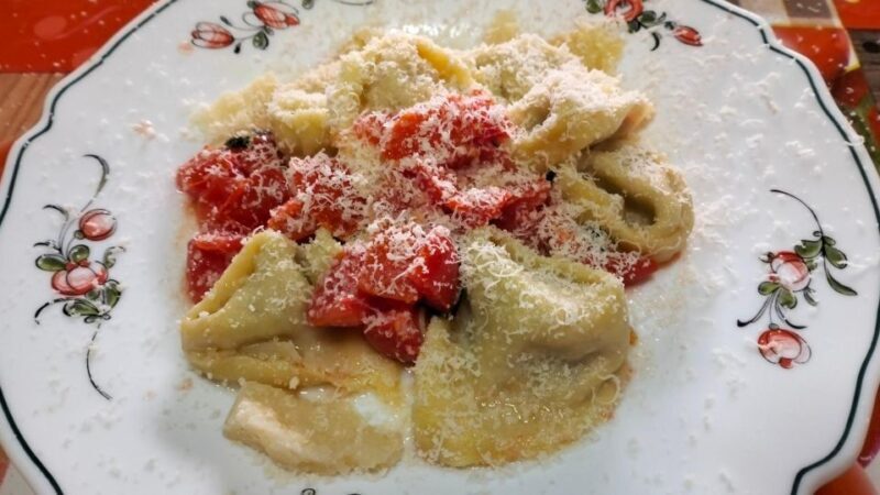 Bologna: Class dedicated to the pasta and tiramisu making - An In-Depth Look at the Experience