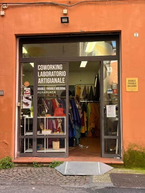 Bologna: Create your own clutch Workshop - Key Points