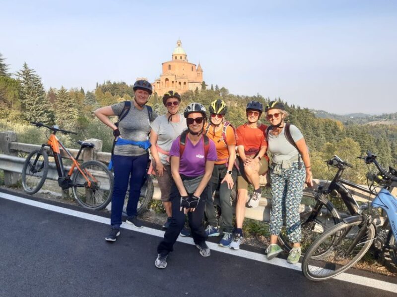 Bologna: E-Bike Guided Tour with Aperitivo - Key Points