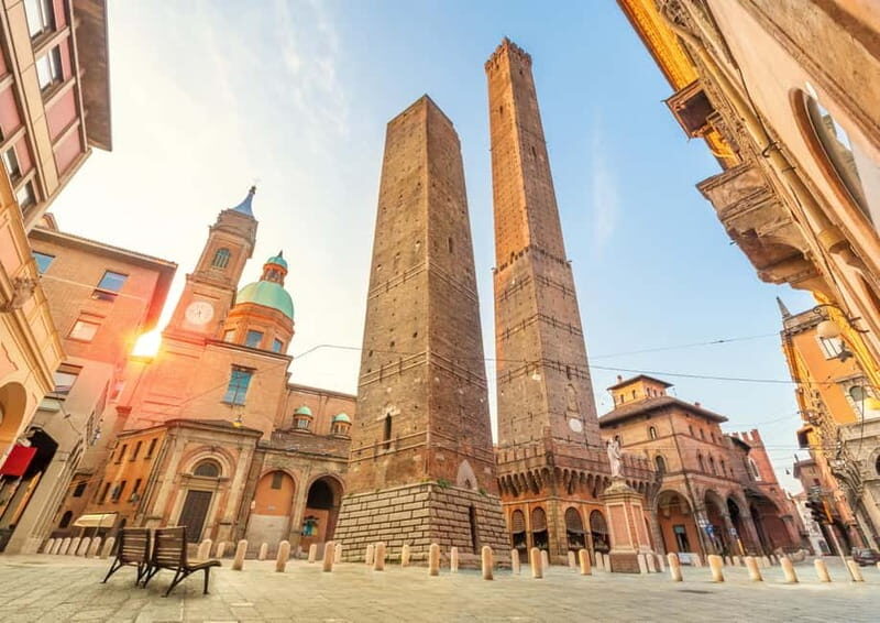 Bologna Food & Wine Tour: a private experience of Italian flavors and wines - Key Points