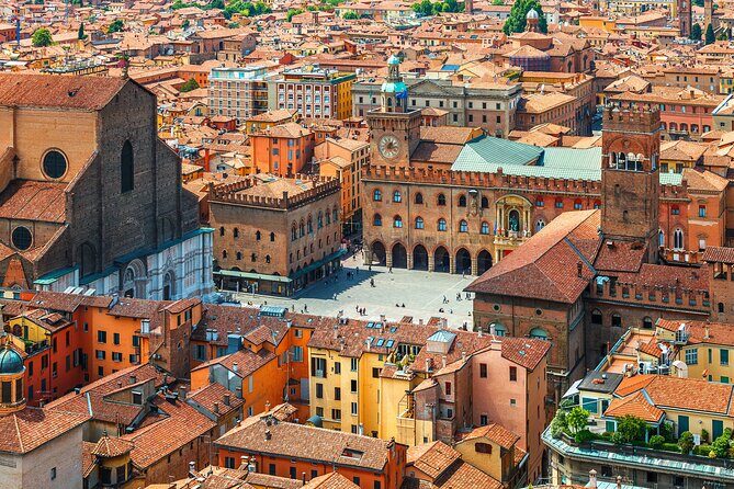 Bologna Fun Guided Private Siteseeing Tour for Kids and Families - A Family-Friendly Spin on Bologna’s Historic Charm