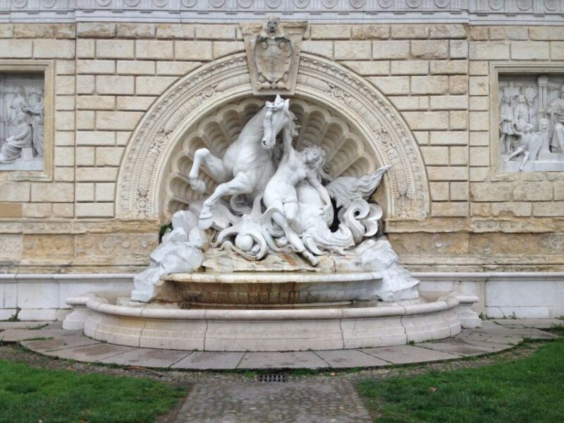 Bologna: Guided Architecture Walking Tour - Who Is This Tour For?