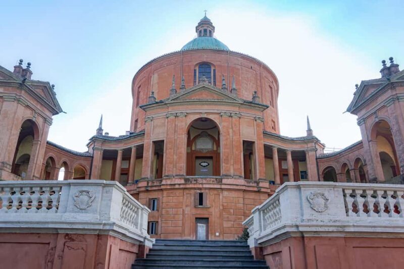 Bologna: Guided tour of the Basilica and Porticoes of San Luca - The Porticoes of San Luca: An Architectural Wonder