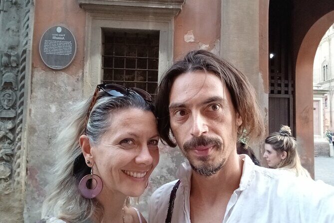 Bologna Murder Mystery: Self-Guided City Quest - Key Points