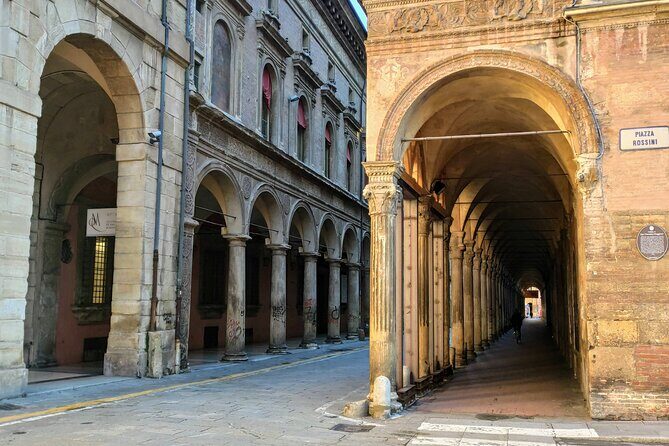 Bologna Murder Mystery: Self-Guided City Quest - FAQs