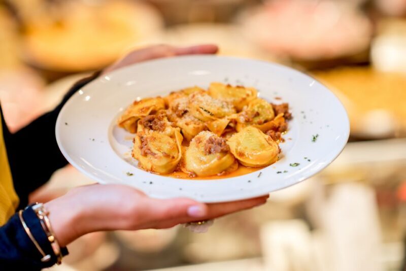 Bologna: Pasta Tagliatelle Ragu Cooking Class with Wine - FAQs