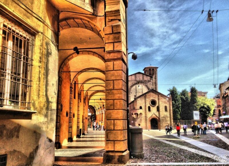 Bologna: Private Santo Stefano Tour with Food Tasting - Analyzing the Value: Is It Worth It?