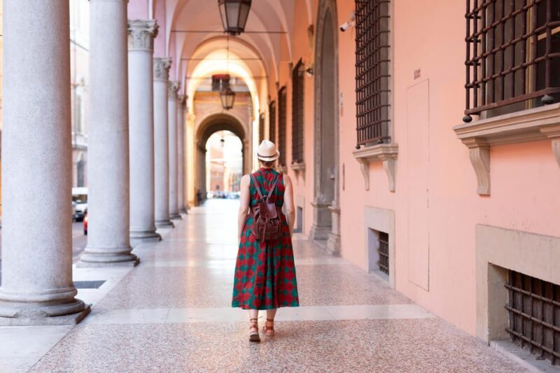 Bologna: Private Top Historical Sites Guided Walking Tour - An Overview of Bologna on Foot